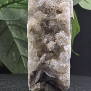 Hand-carved Dragon With Quartz Clusters Fierce Bedrock Dragon Sculpture ...