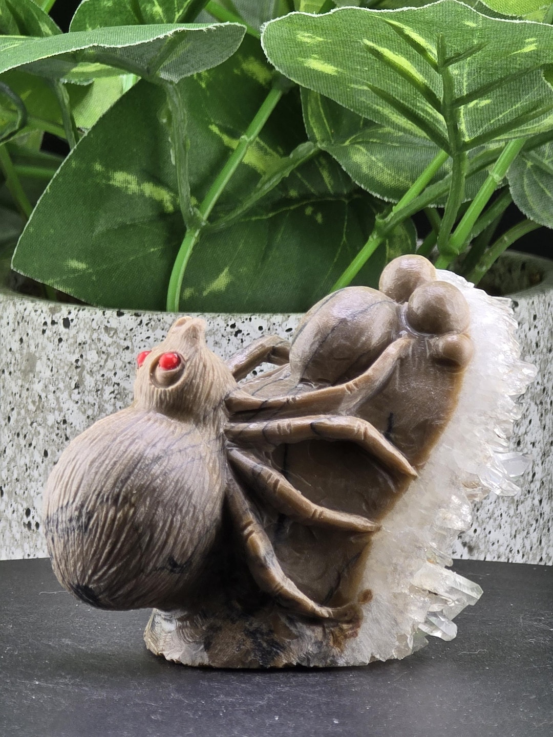 Hand Carved Crystal Spider Sculpture: Quartz Points, Red Eyes - Etsy