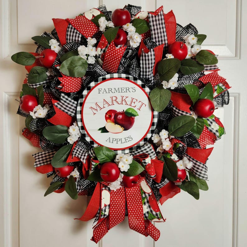 Farmer's Market Apples Wreath, Fall Wreath, Wall Decor, Door Decor ...