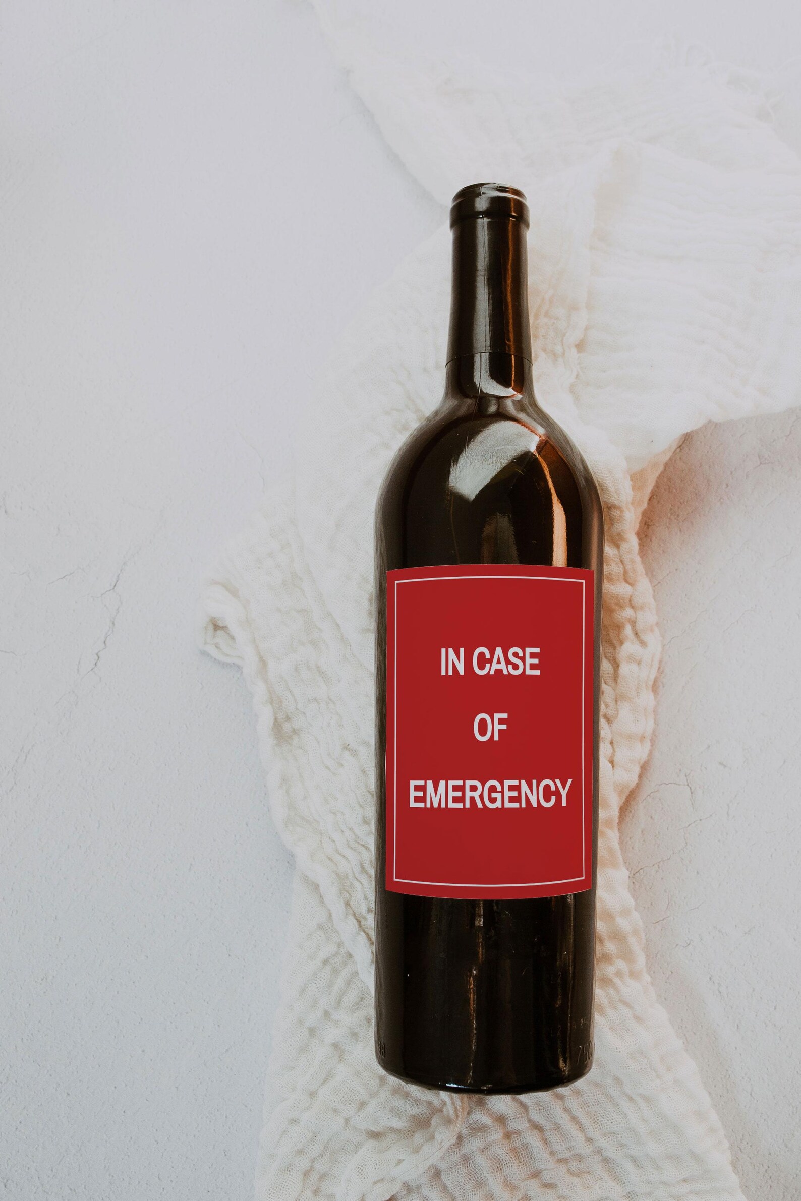 In Case of Emergency Wine Label | Funny Wine Labels | Funny Wine ...