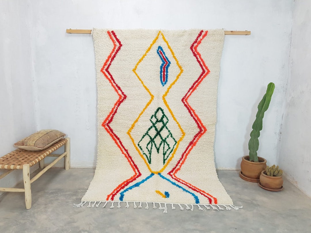 Safari Serenity: White-based African Rug Adorned With Colorful - Etsy