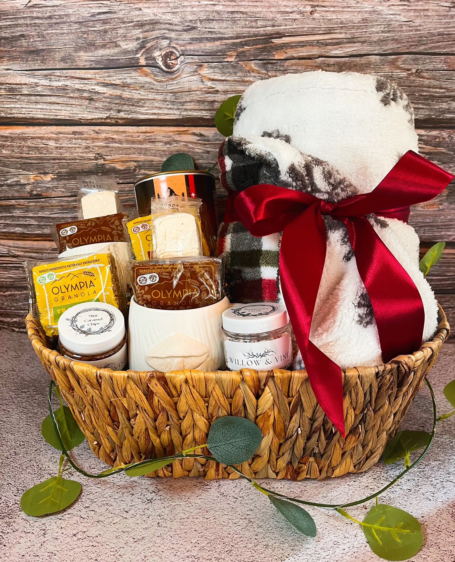 Mountain Adventure Basket || Luxe Treat Basket || Deluxe Housewarming ...