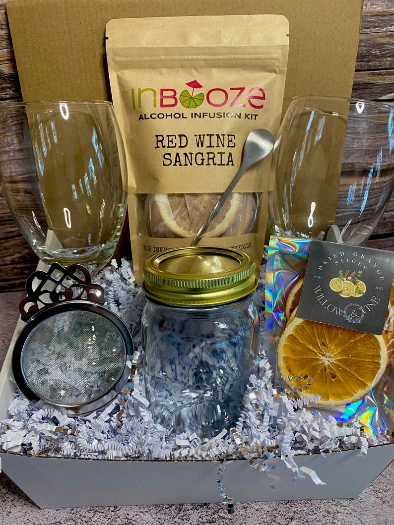 Cocktail & Dreams Infusion Basket Craft Cocktail Gift Basket Mixologist ...