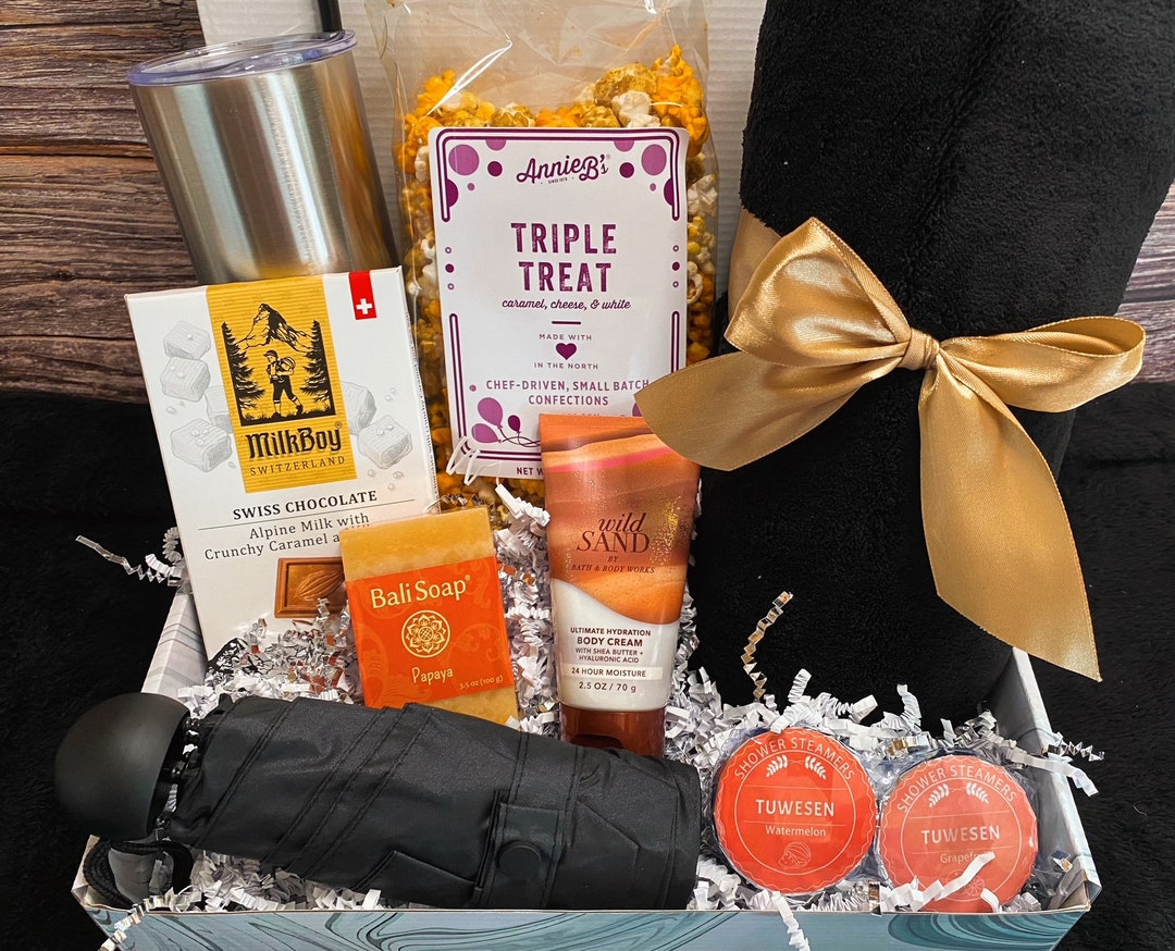 Travel Deluxe Box for Her || Luxury Travel Essentials for Her ...