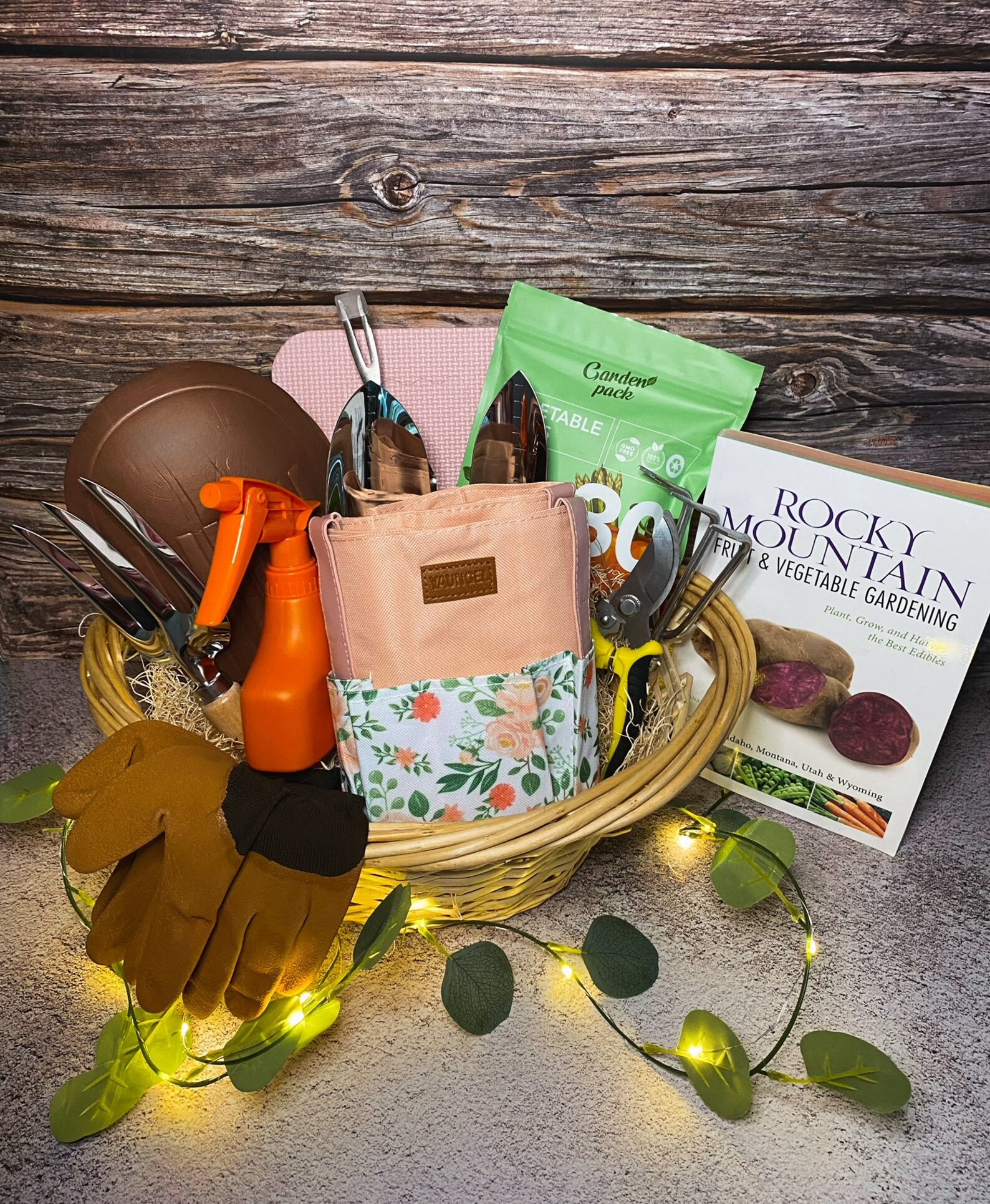 Garden Enthusiast Basket or Box || Garden Gift Box || Garden Basket ...