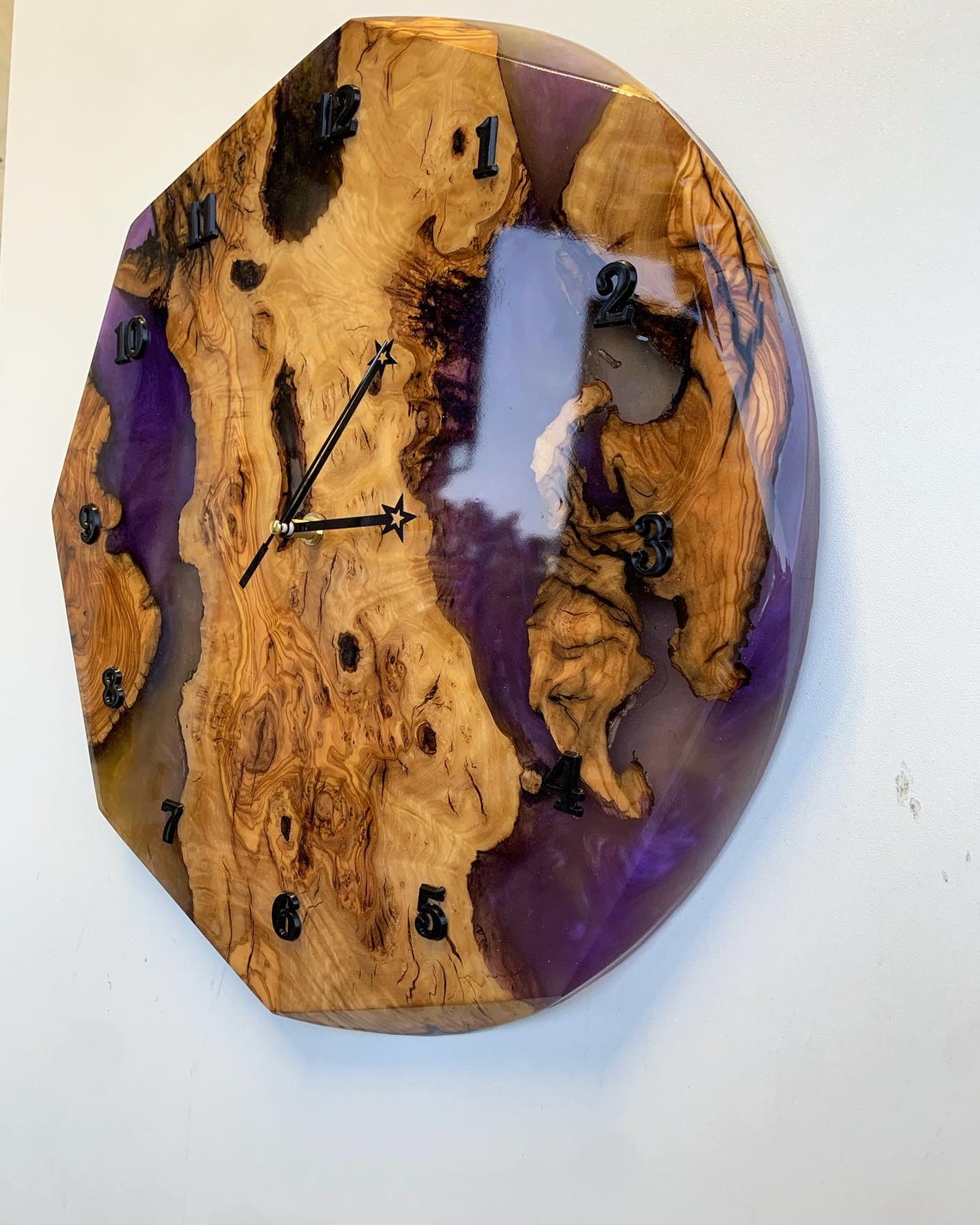 Wallwatch With Epoxy and Olive Wood - Etsy