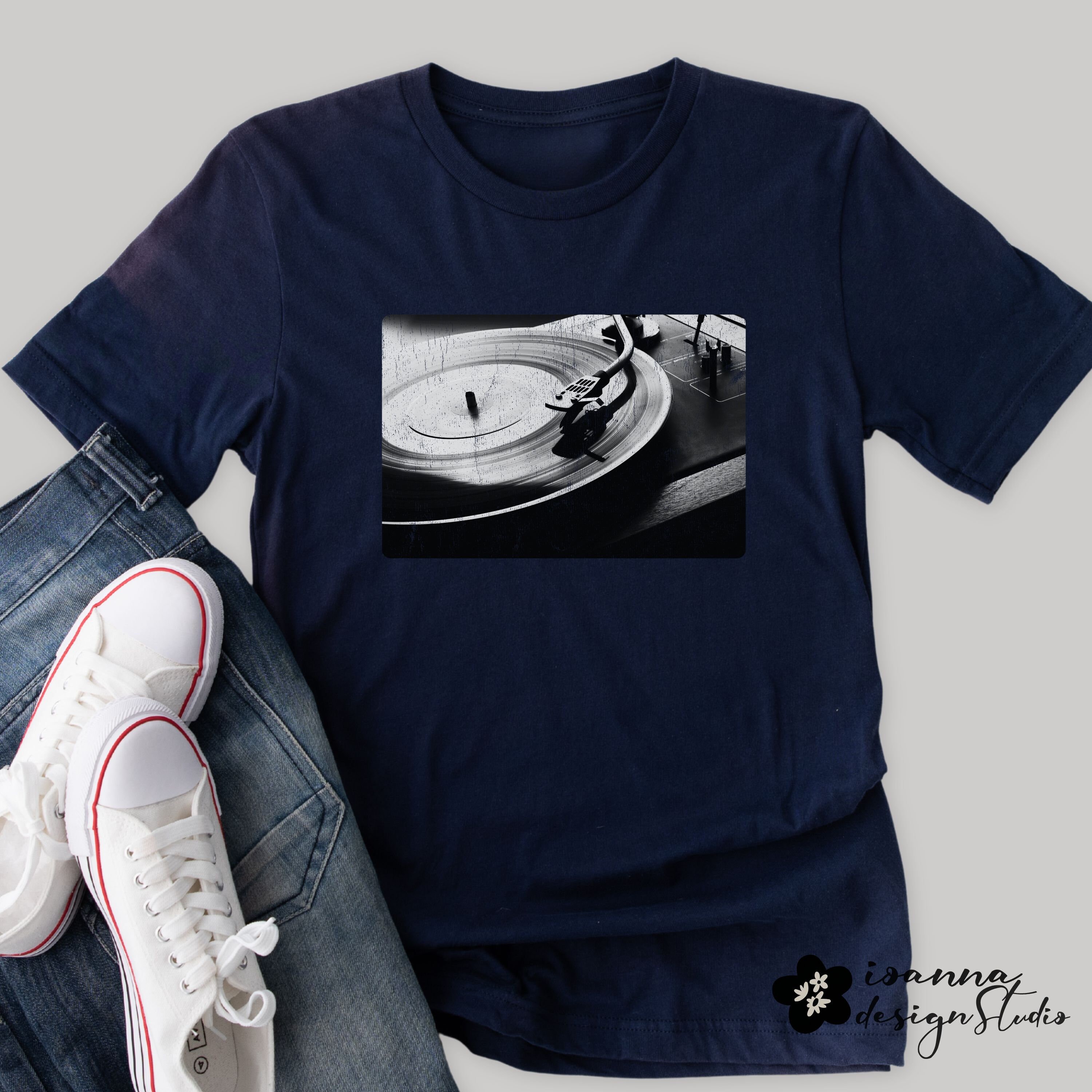 Vintage Turntable Vinyl Record Shirt Minimalist Trendy DJ 70s 80s 90s ...