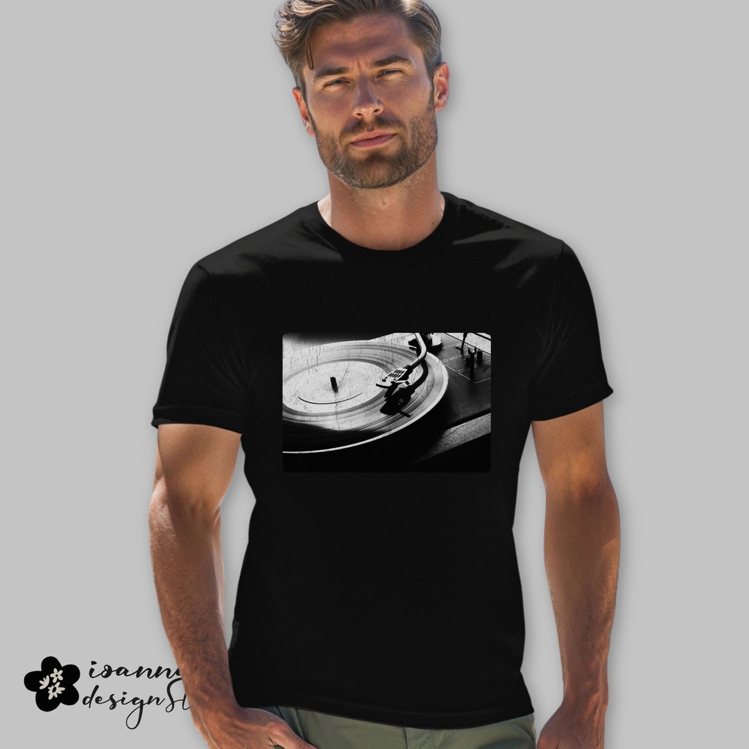 Vintage Turntable Vinyl Record Shirt Minimalist Trendy DJ 70s 80s 90s ...