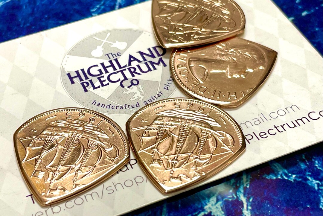 Electric Guitar Pick. One 1966 Queen Elizabeth Half Penny Coin Guitar ...