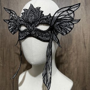 Fantasy Luna Moth Masquerade Mask - Make It Your Own and Customise Your ...