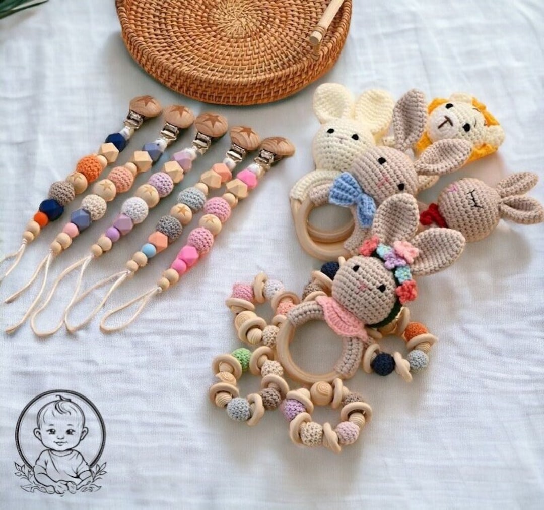 Crochet Dummy Clip, Wooden Baby Pacifier Clip, Dummy Chain, Newborn ...