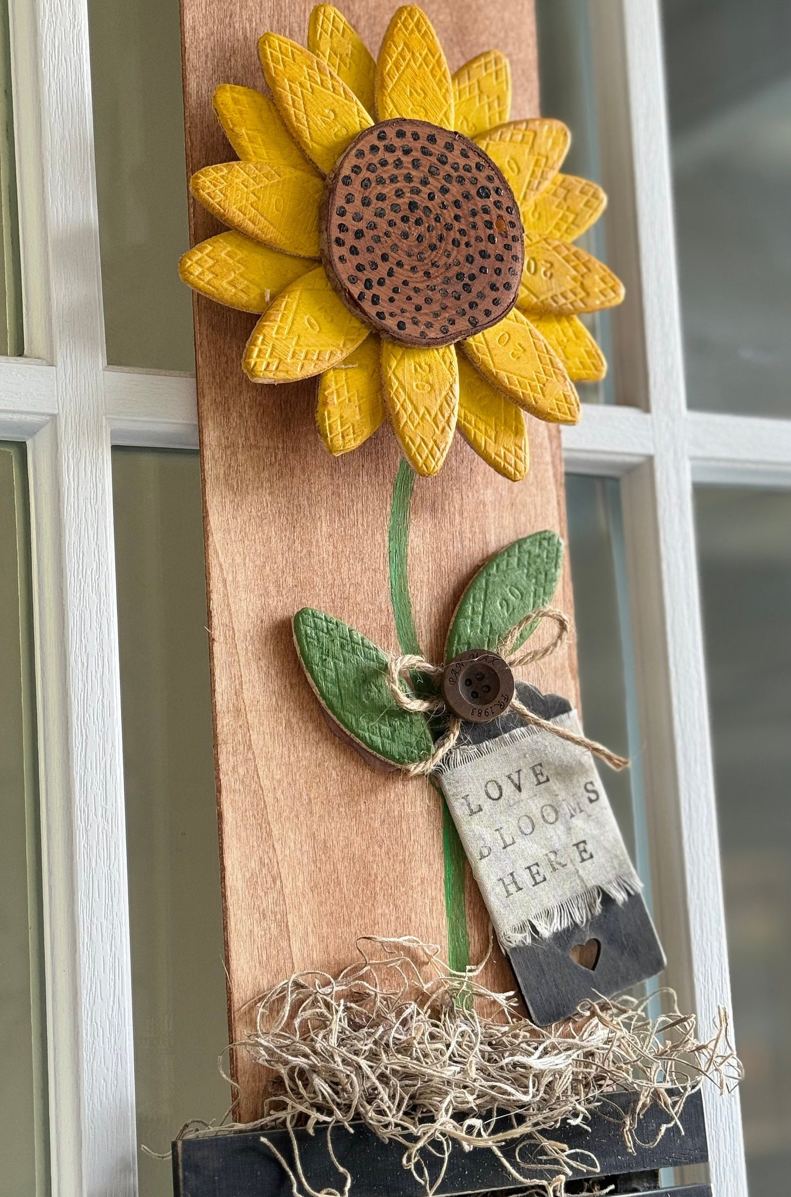 Sunflower Wood Door Sign, Wood Hanging Signs, Flower Wall Decor ...