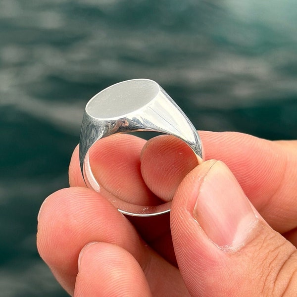 Signature Ring - Etsy