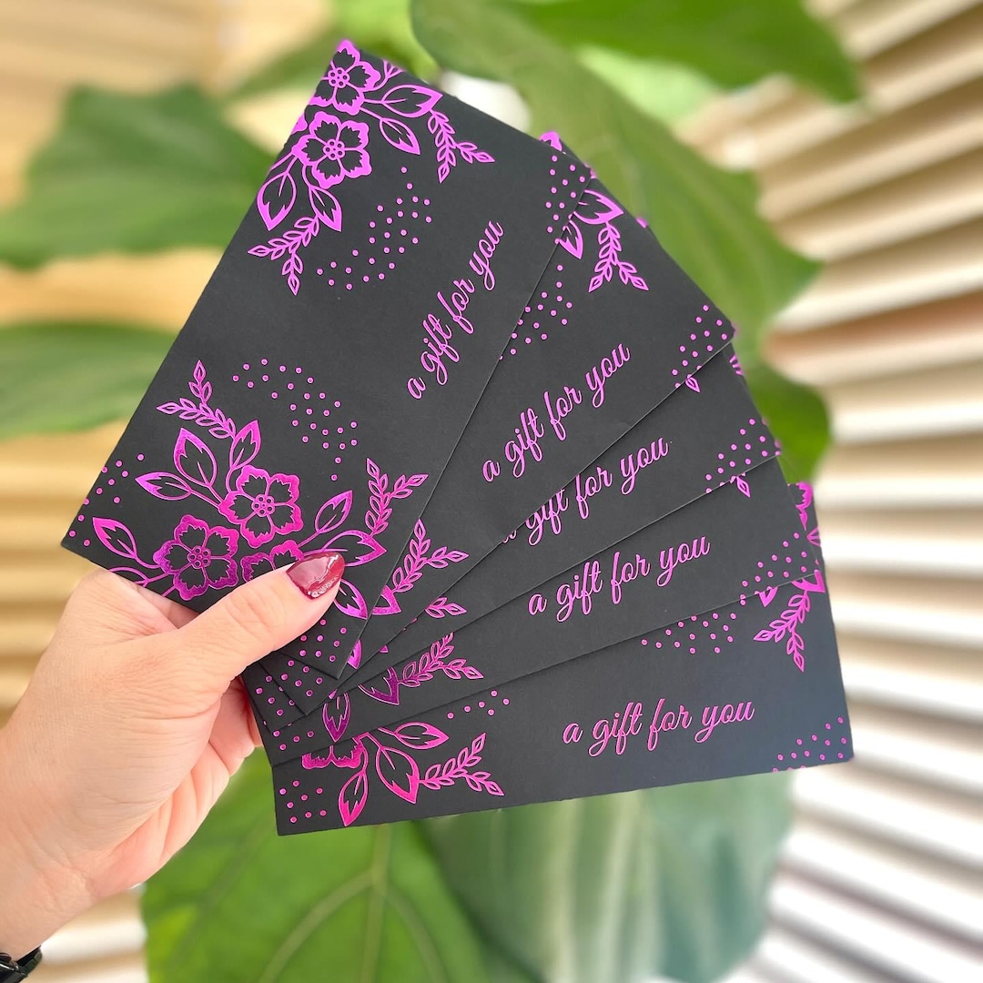 Hmong-inspired Money Envelopes for Special Occasions | Birthday, New ...