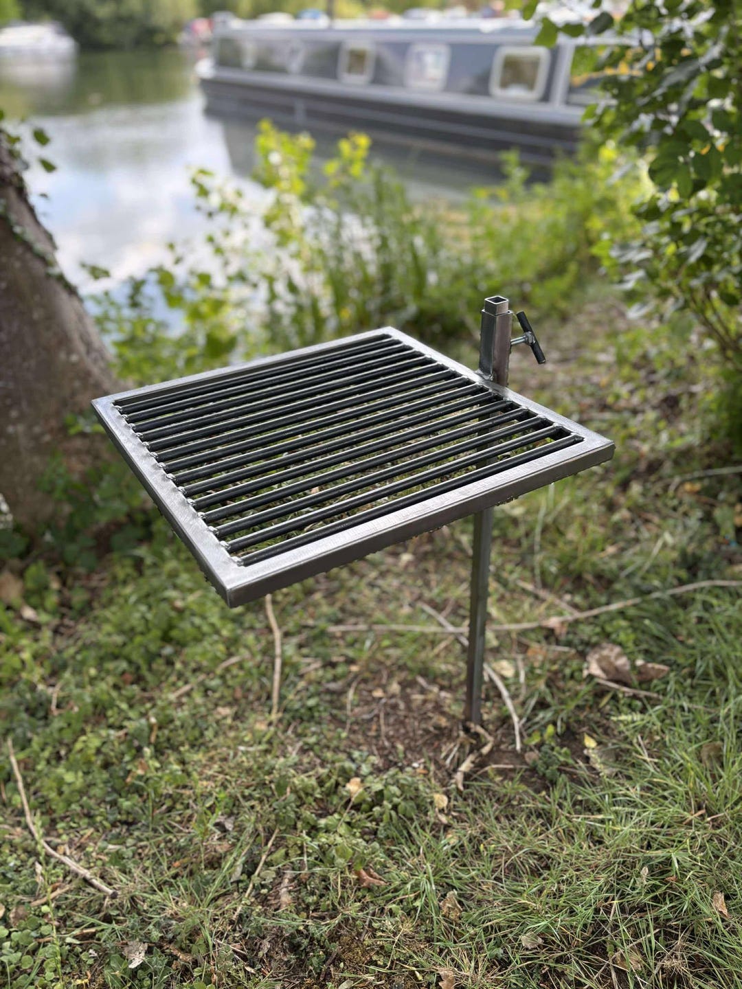 Portable Bushcraft Grill: Steel Campfire Fire Pit for Outdoor Cooking ...