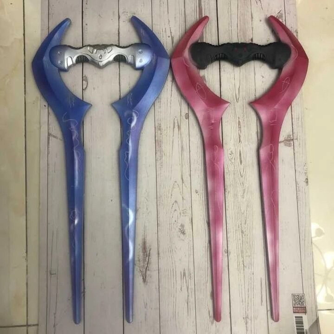 Plastic Halo Energy Sword Cosplay Prop - Etsy
