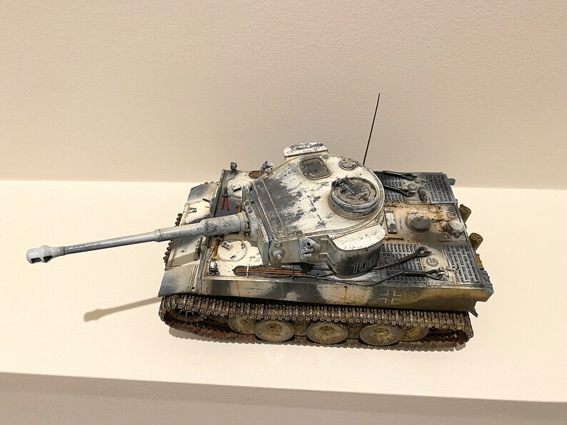 1/35 Armor Model - Built to Order - Etsy