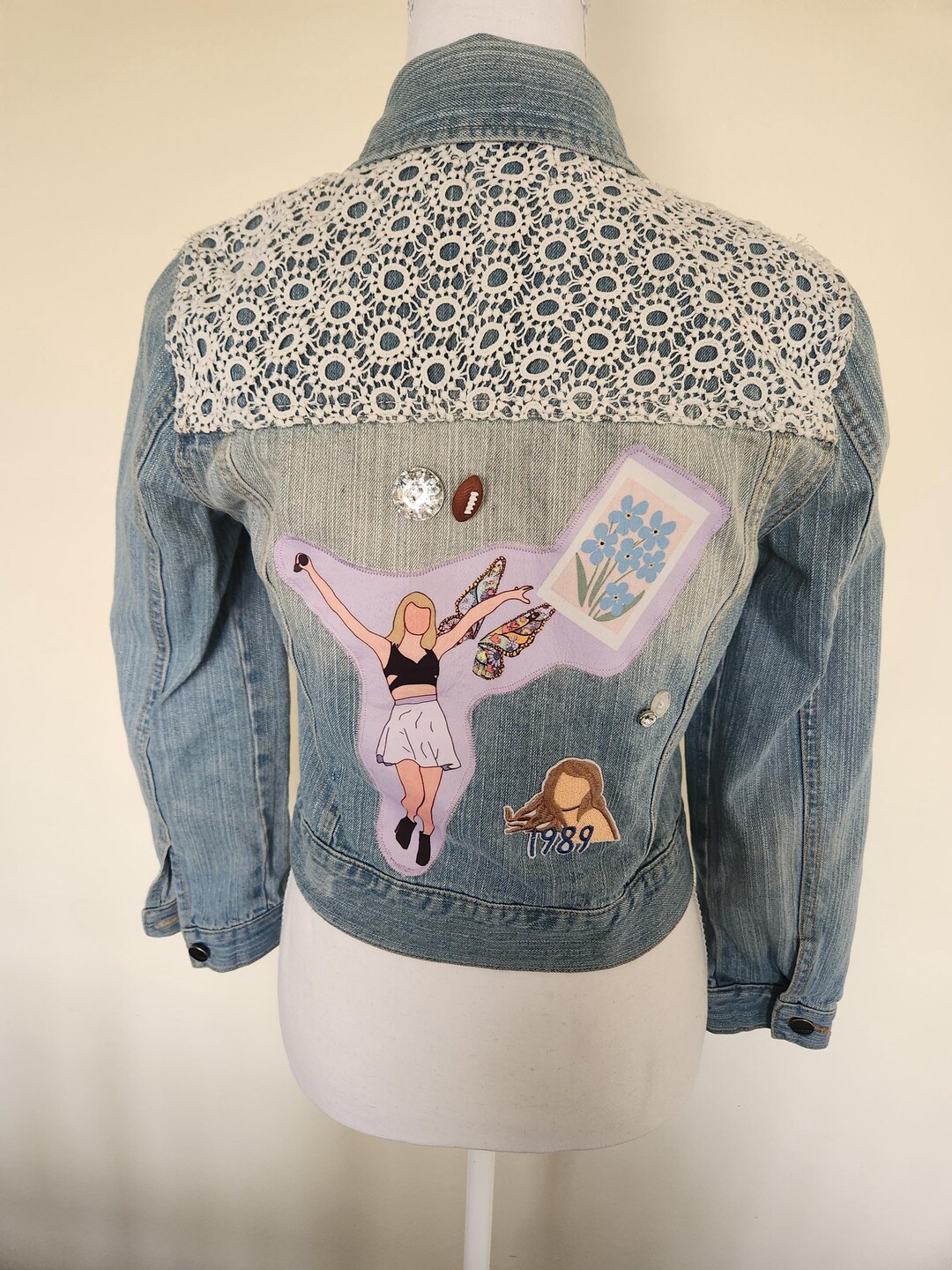 Taylor Swift Denim Jacket: Eras Tour, Hand-sewn Patches (size Small) - Etsy