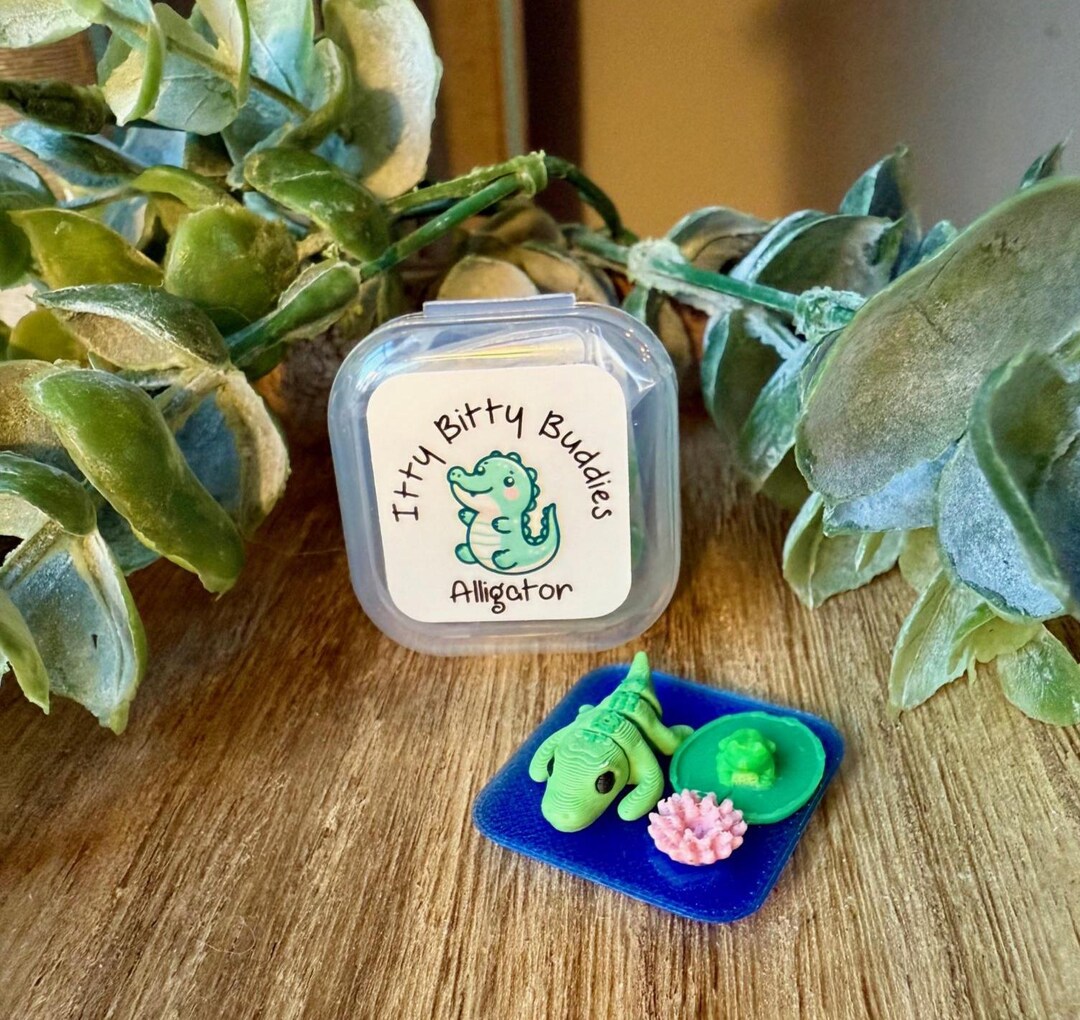Miniature Alligator Playset – Tiny Desk Pet, Pocket Pet, 3D Printed ...