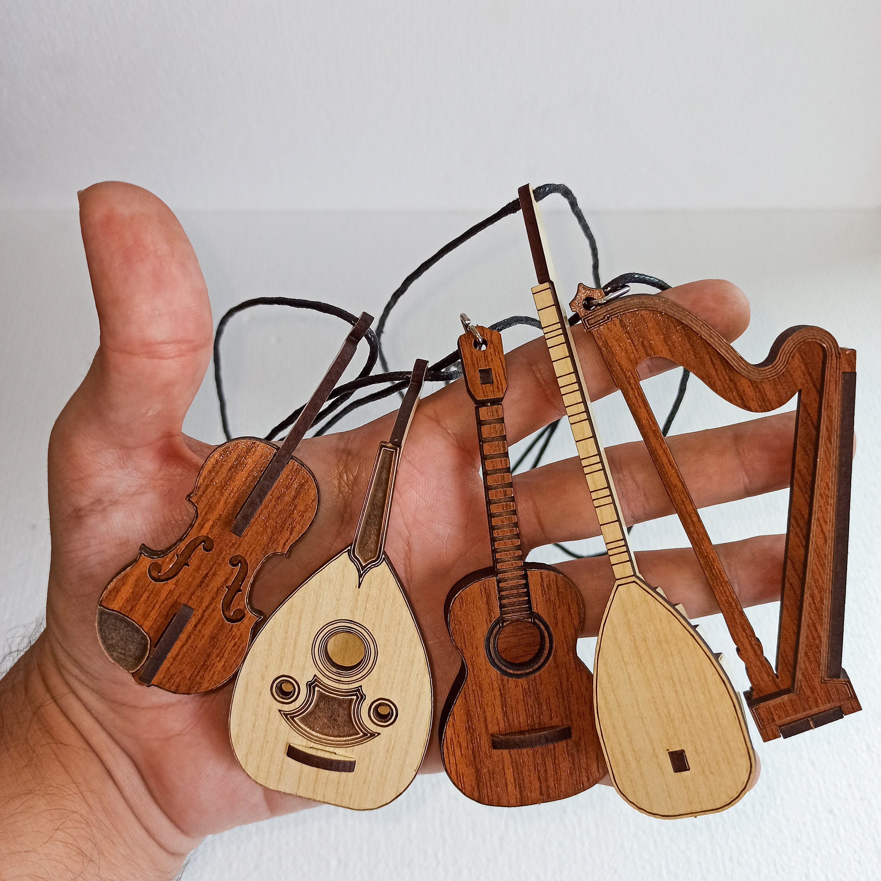 Small Instruments Set Keychain, Miniature Digital File, Set of ...