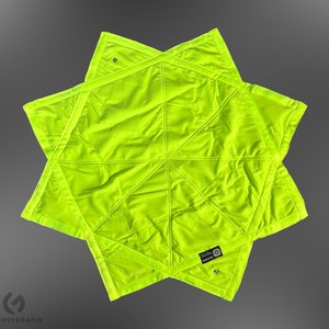 LED Light up Spinning Dapo Star / Flowstar Rave Flow Toy Battery ...