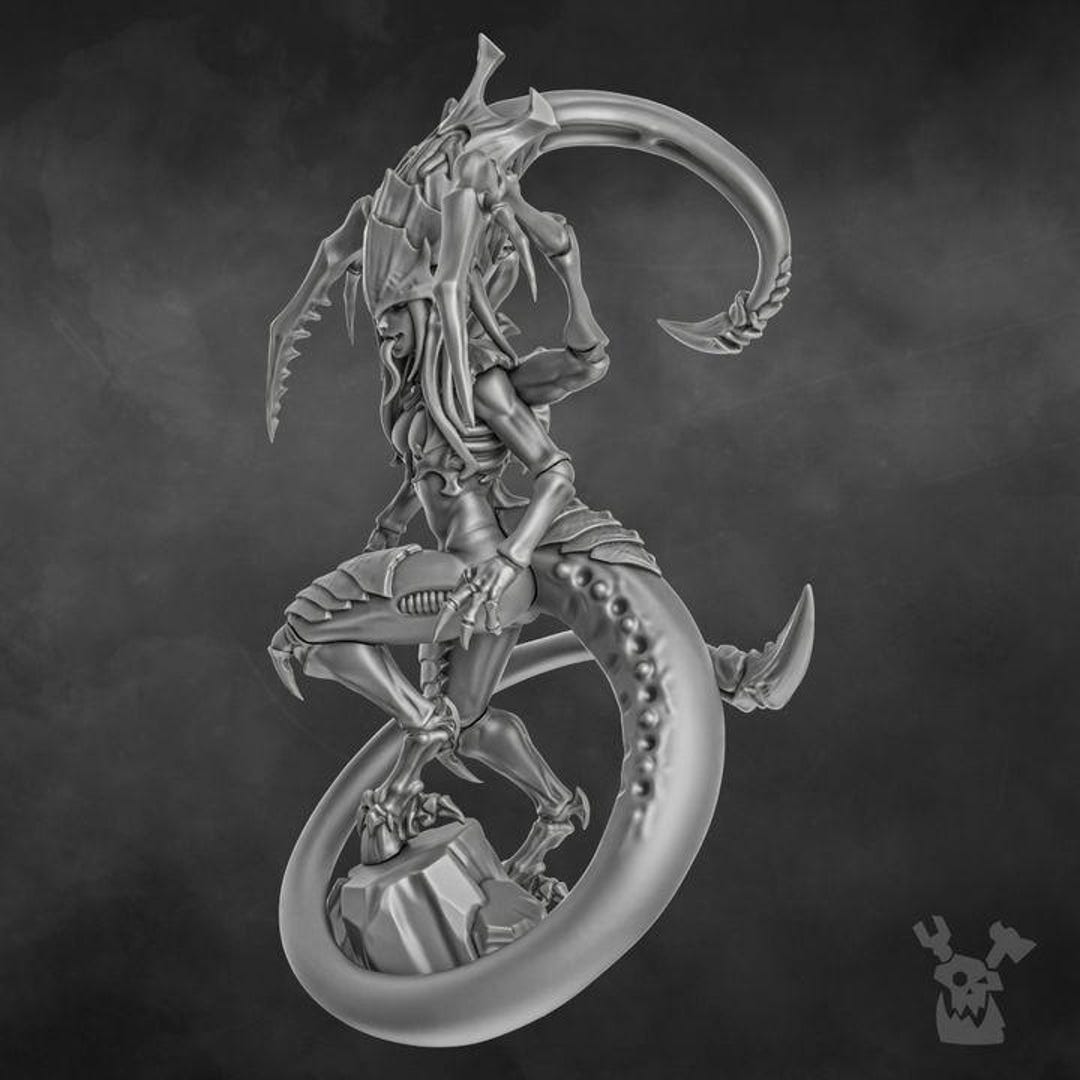 Hive Queen – Alien Monstrosity Miniature | Grimdark Sci-fi Creature ...