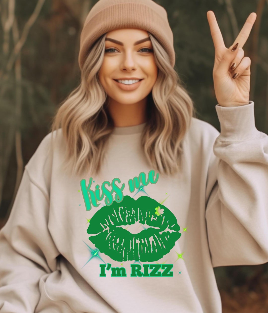 St Patrick's Day Kiss Me I'm Rizz Unisex Sweatshirt, Lips Design, Gift ...