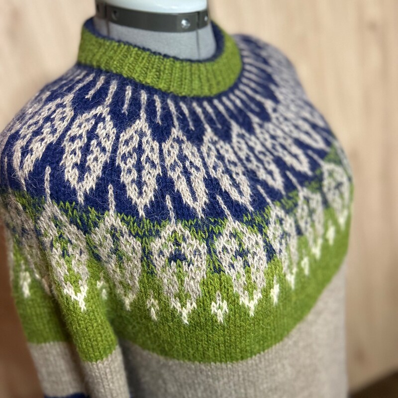 Lopapeysa - Etsy