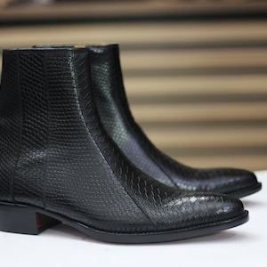 Exude Style With Handmade Python Textured Cowhide Leather Zipper Black ...