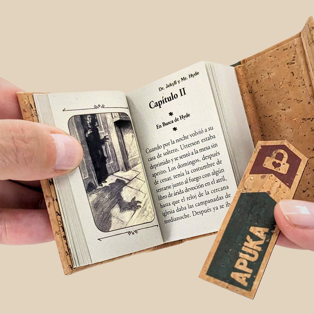 The Strange Case of Dr Jekyll and Mr Hyde, Louis Stevenson. Mini Book ...