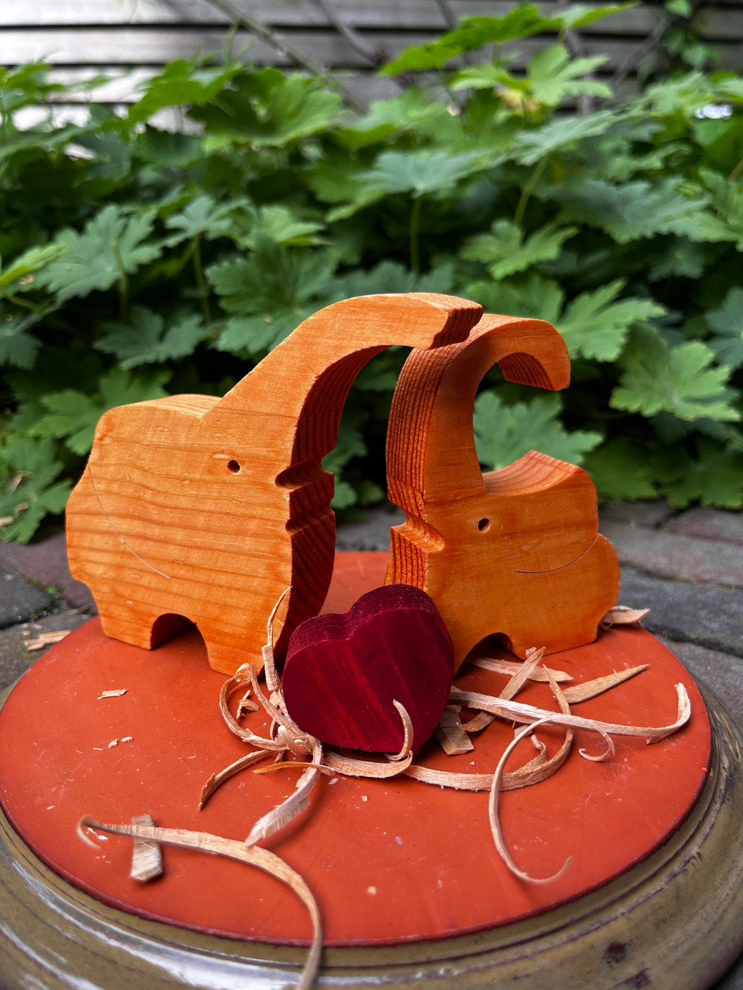 Woodcarved Elephant Set With Heart A Symbol of Affection and - Etsy