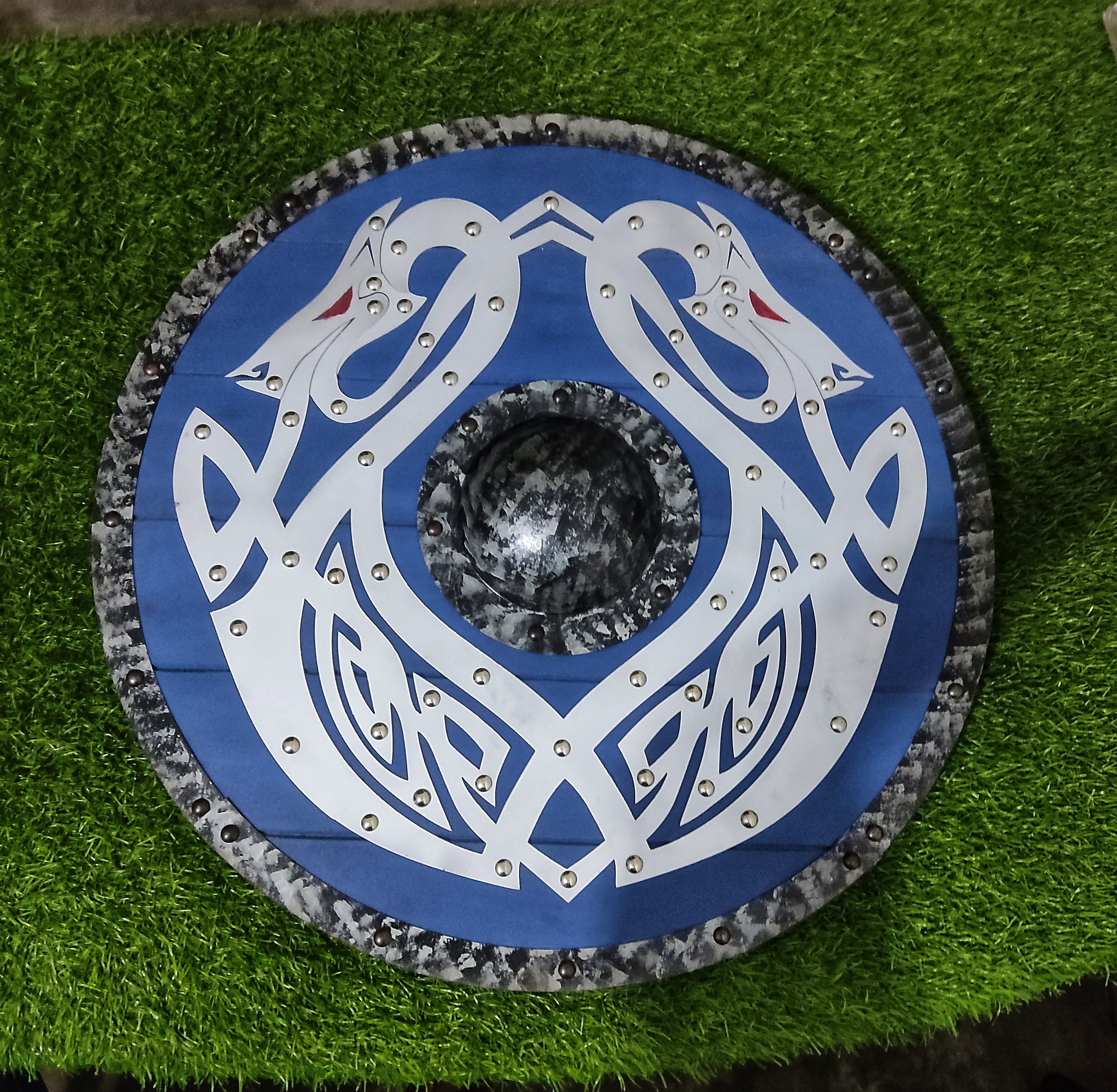 Stylish Viking Shield , Wooden Viking Cosplay Shield for Gifts Defence ...