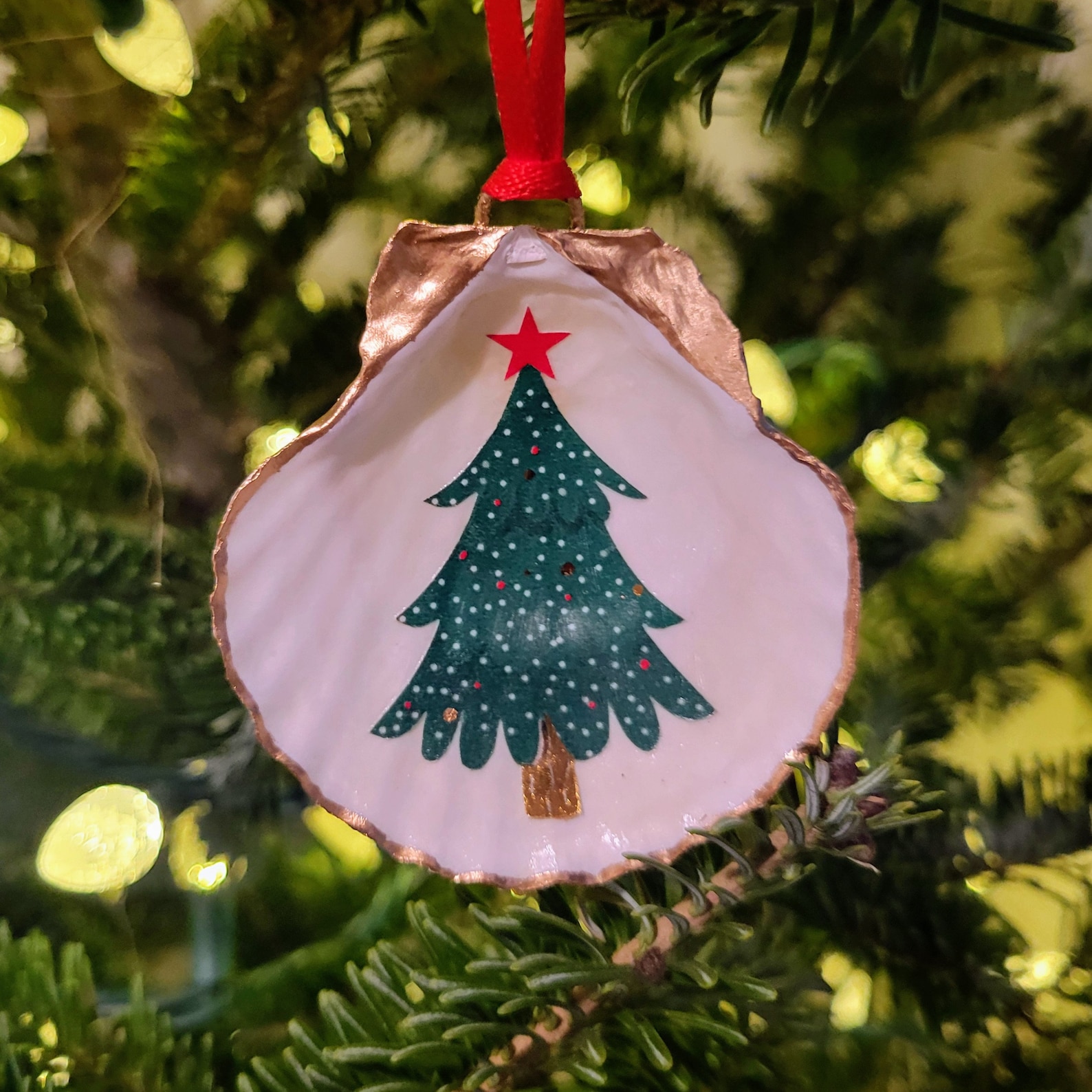 Christmas Tree Decoupage Scallop Shell Holiday Ornament - Etsy