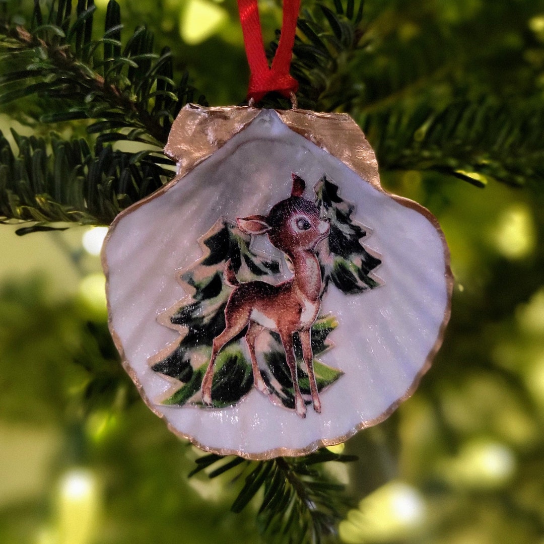 Reindeer Decoupage Scallop Shell Christmas Tree Ornament - Etsy