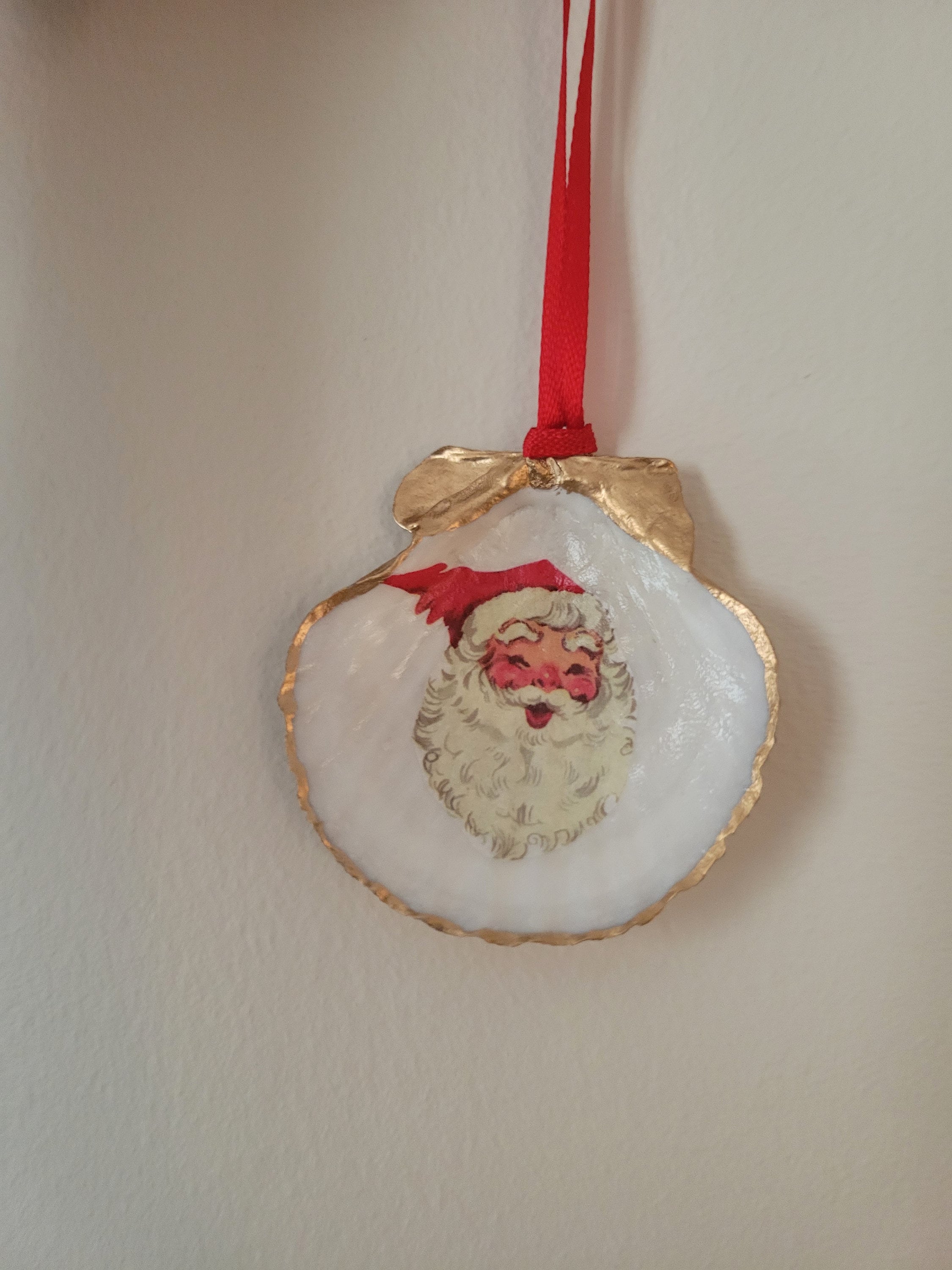 Santa Decoupage Scallop Shell Christmas Tree Ornament - Etsy