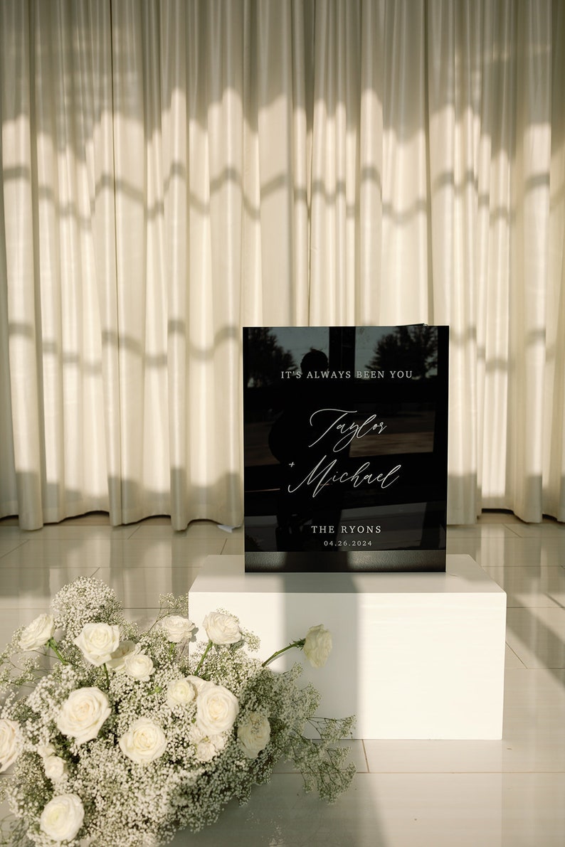 38x16x16 Wooden Wedding Sign Stand | Large Acrylic Welcome Sign Holder ...