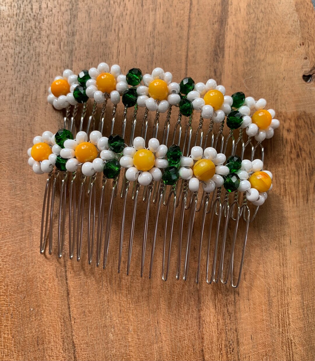 Daisy Hair Clip Single of Pair of Combs Butterfly-style - Etsy