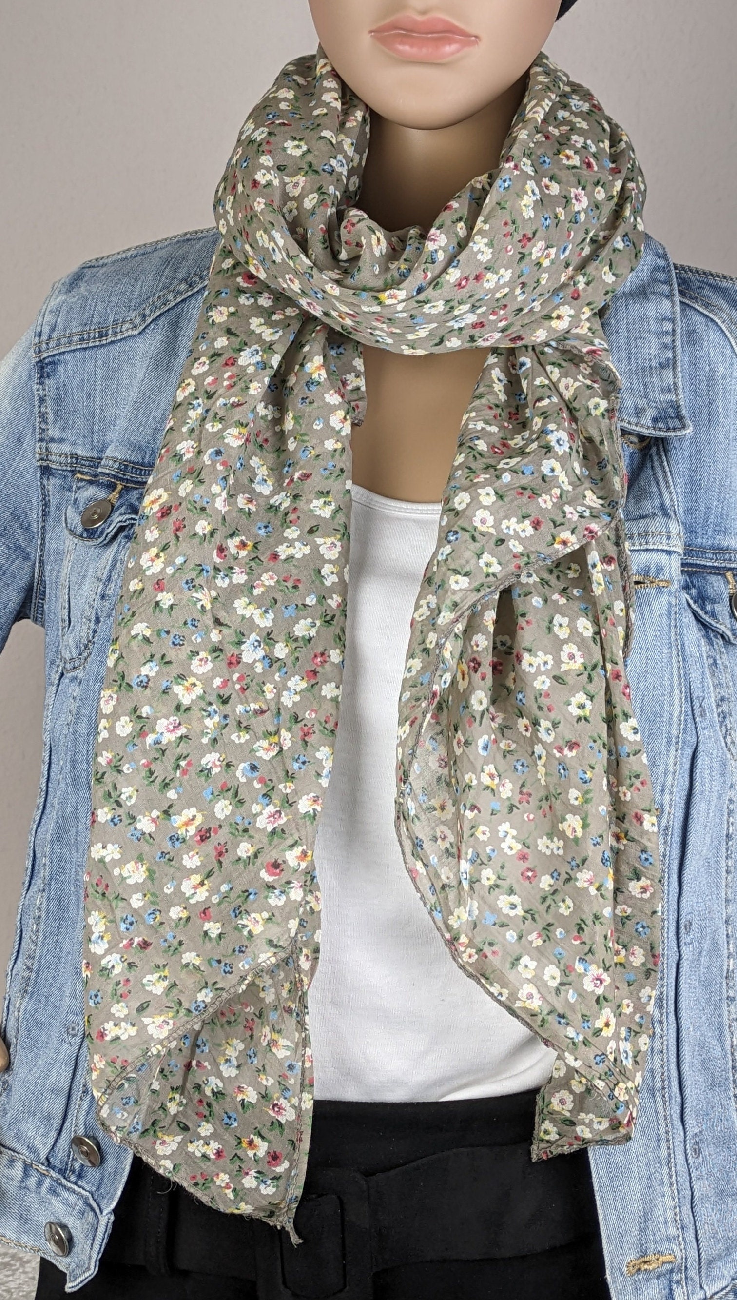 Halstücher Baumwolle-Seide,Blumen Muster, weich, luftig , Enden ...