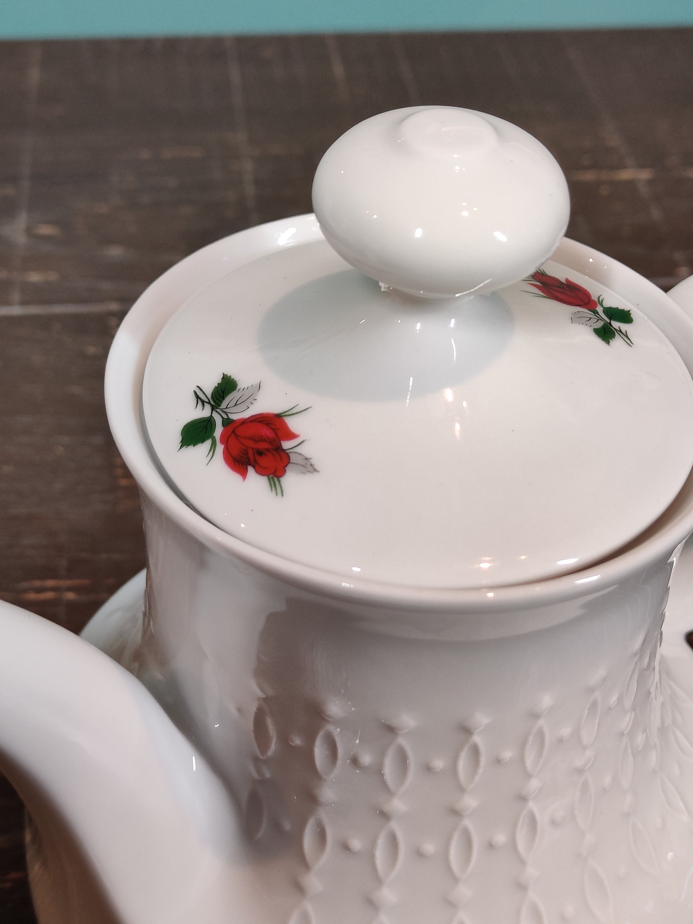 Vintage Porcelain Teapot With Red Roses Made by Mitterteich Bavaria ...