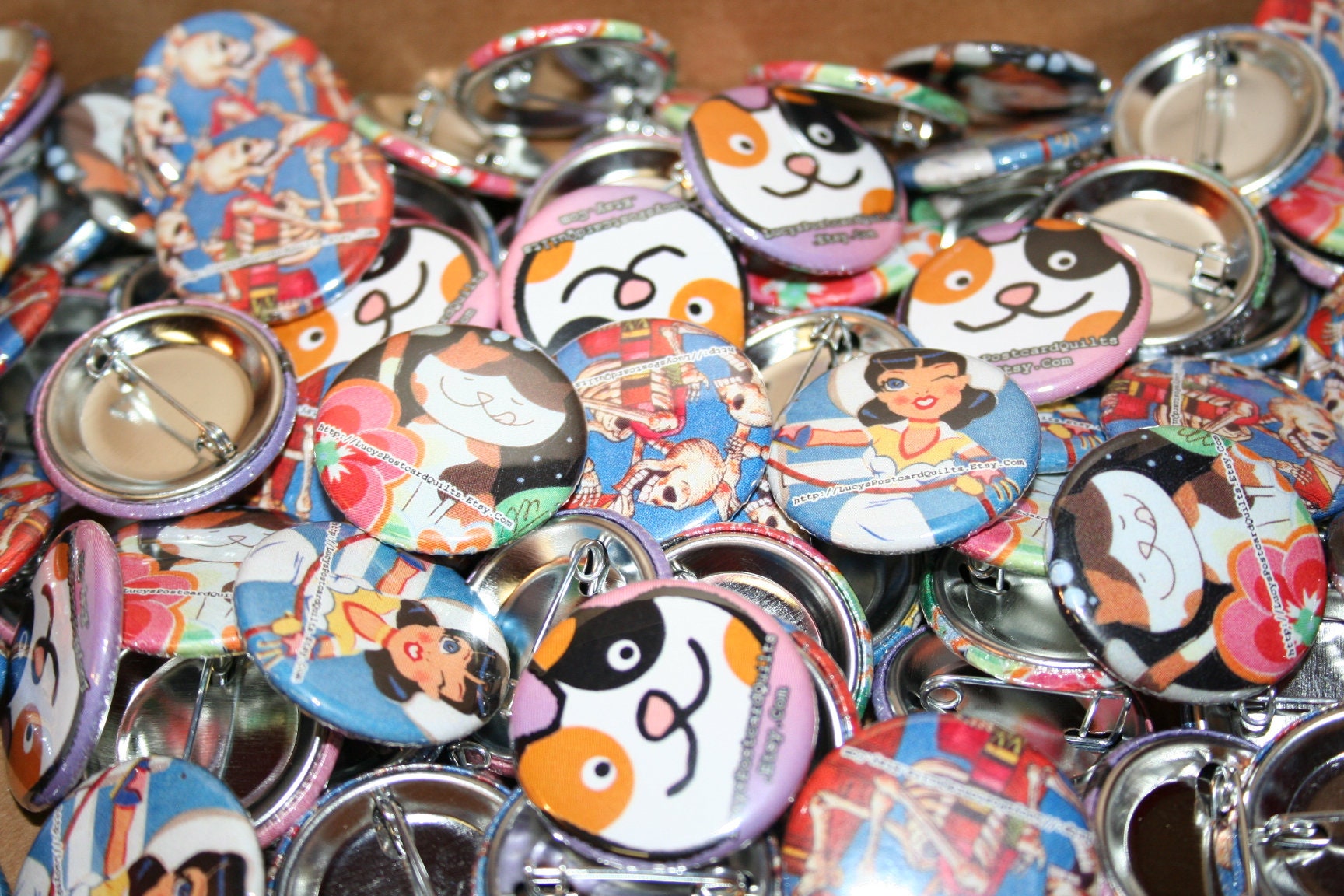 25 Custom Buttons, 1.25 Inch Use Your Own Logo, Artwork, Photos Fast ...