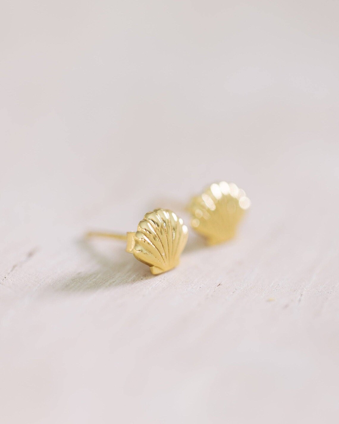 14k Gold Shell Scallop Stud Earrings - Etsy