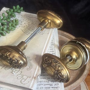 Antique Circa Late 1800’s/early 1900’s Ornate Oval Brass Doorknobs;antique Salvaged Reclaimed ...