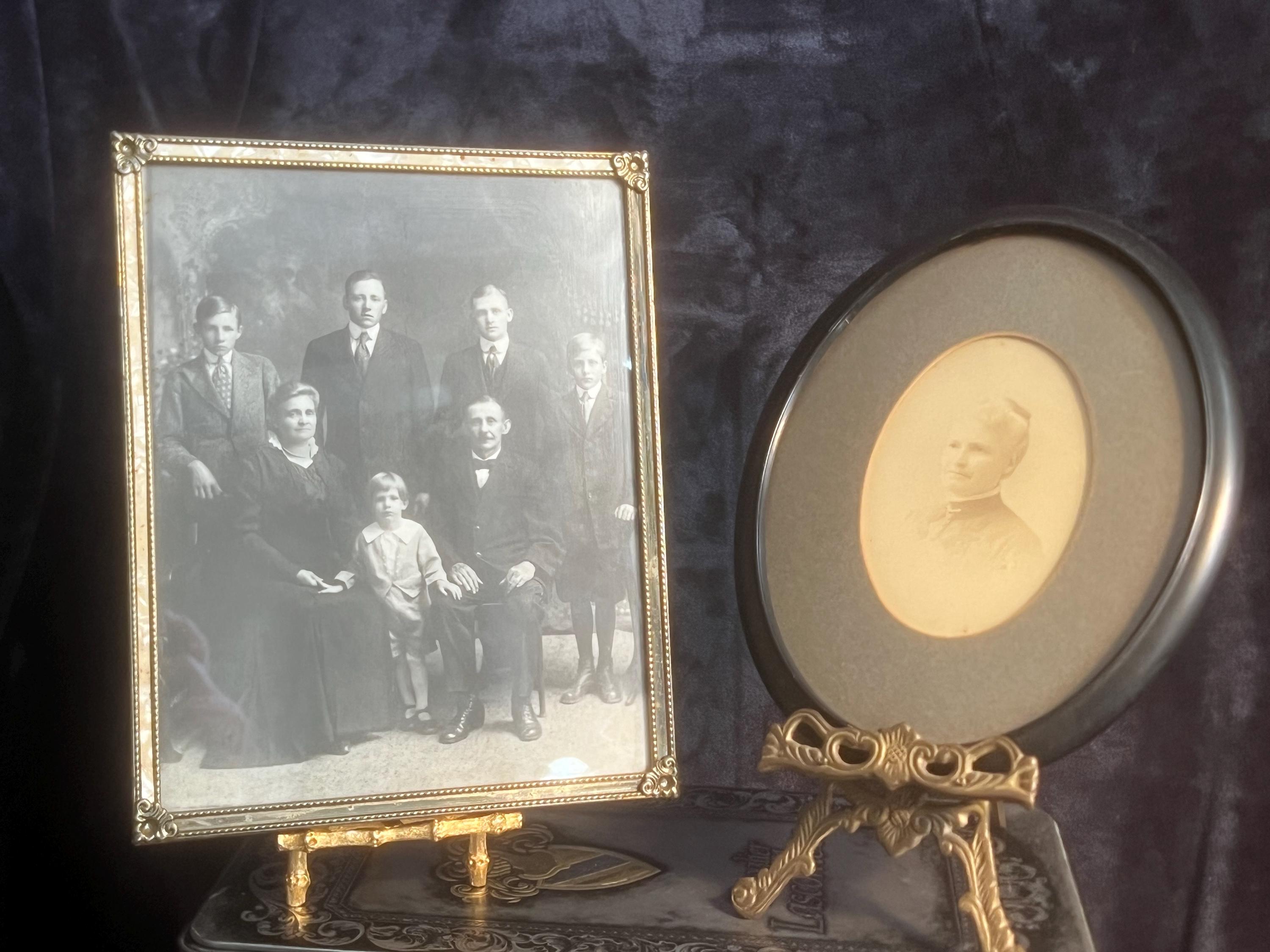 Antique Framed Portraits; Framed Victorian/edwardian Family Portrait ...