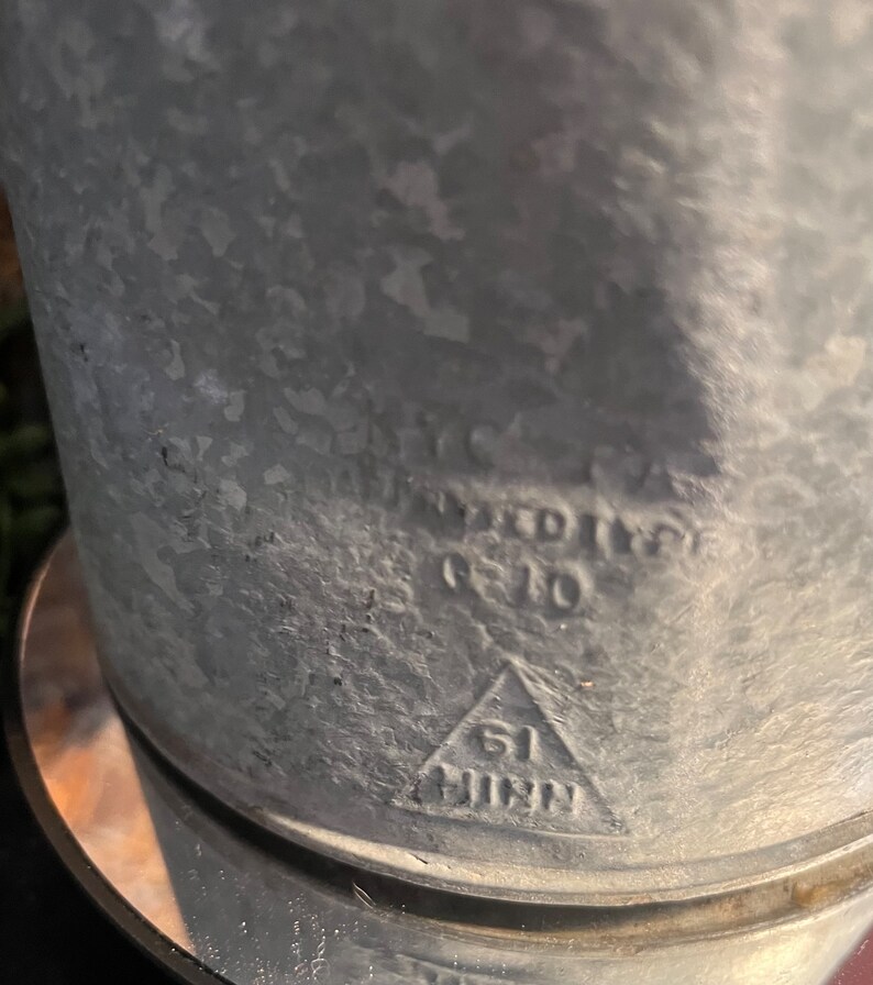 Antique Galvanized 4 Quart Oil Can With Spout Industrial Farmhouse ...