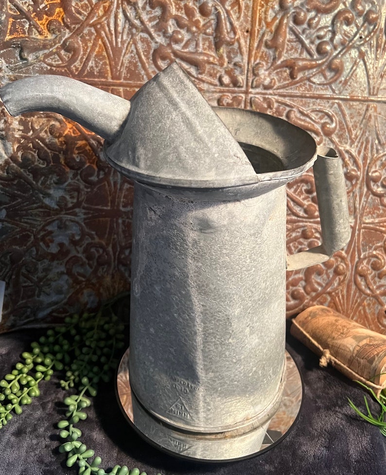 Antique Galvanized 4 Quart Oil Can With Spout; Industrial Farmhouse ...