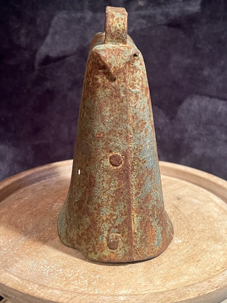Gorgeous Antique Rustic Authentic Cow Bell; Primitive Bull Bell; Loud ...