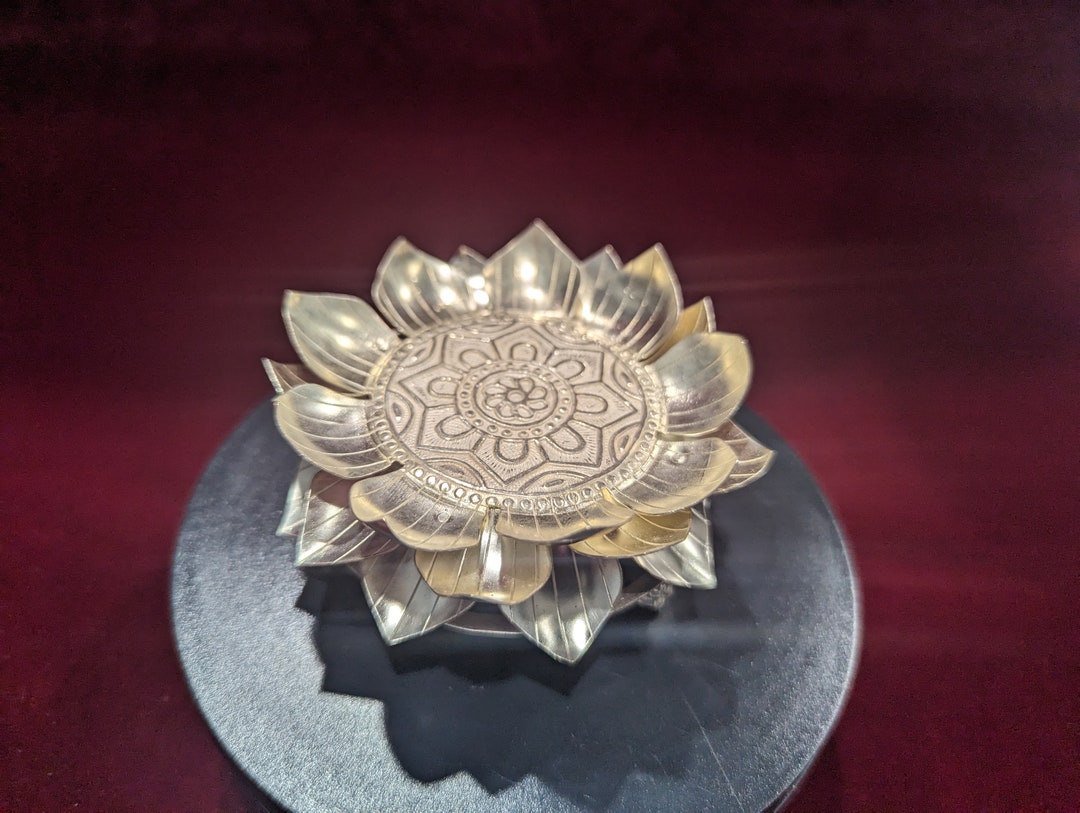 Pure Silver Gift,pure Silver Lotus Stand , Pure Silver Gift Item ...