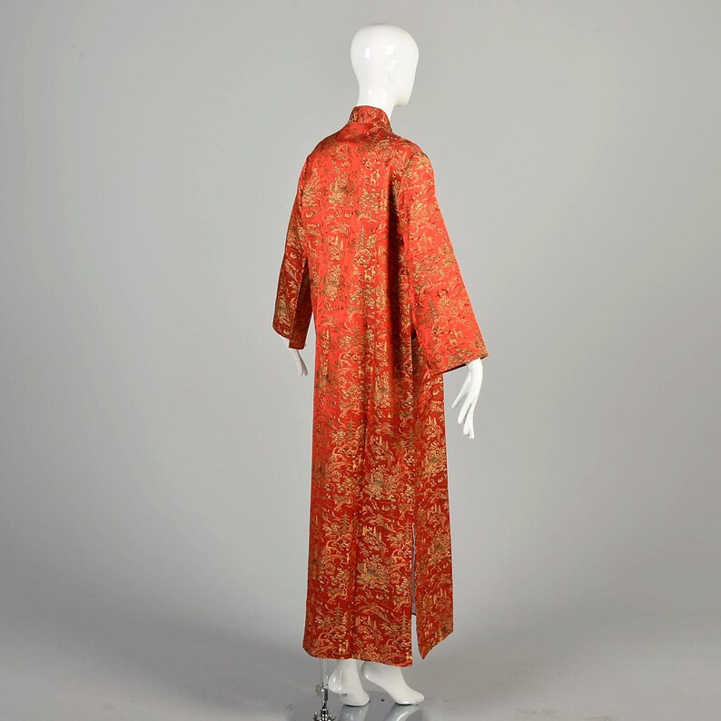 Medium Vintage 1990s Red and Gold Brocade Japanese Robe With Frog ...