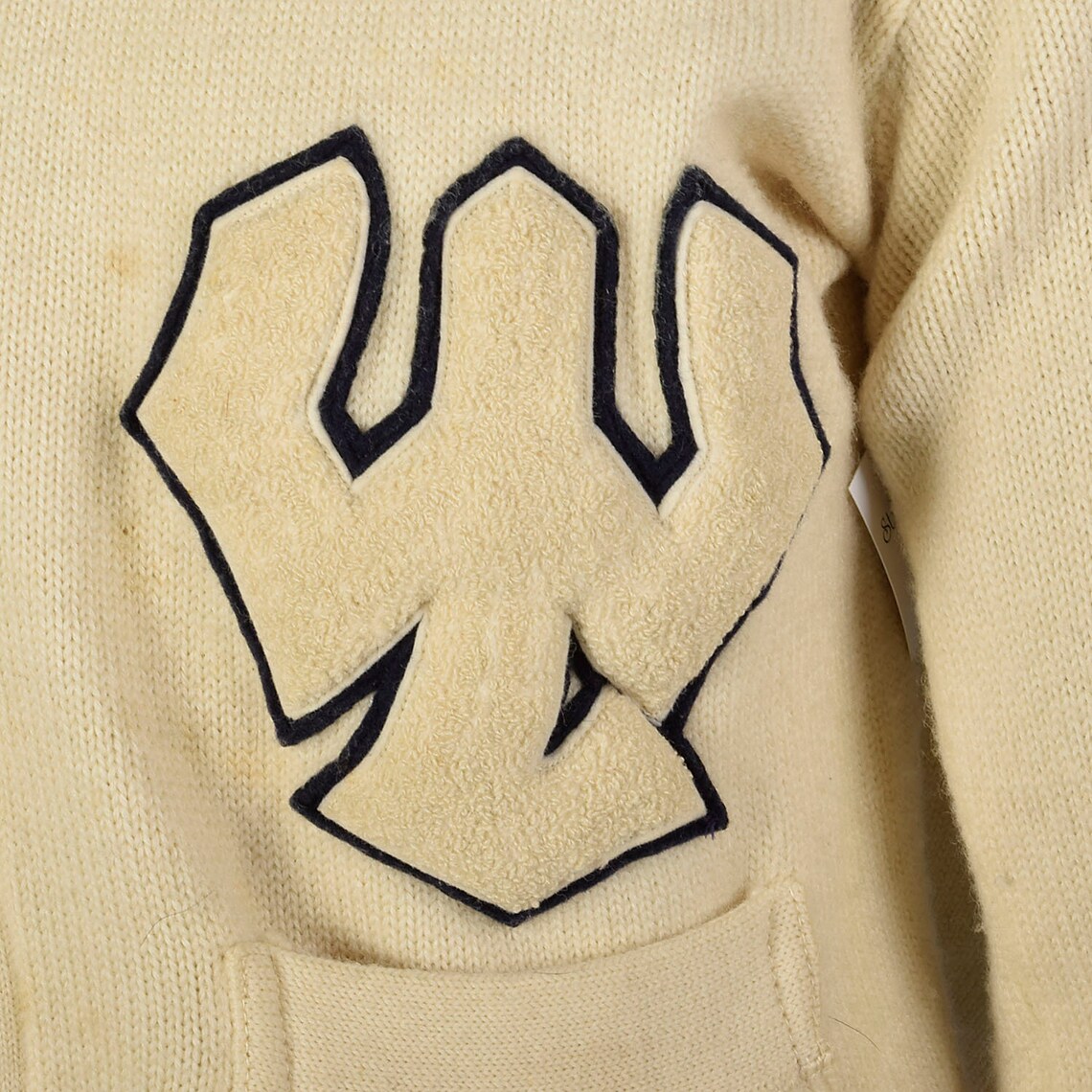 Large 1950s Vintage Cardigan Cream Off-white Fraternity Emblem Patch ...