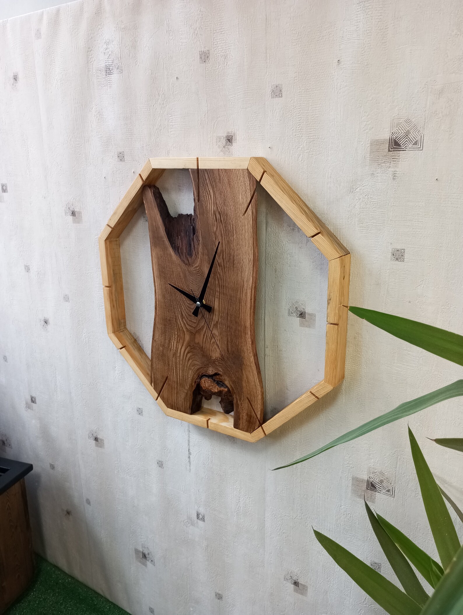 Octagon Wall Clock,custom Made Wooden Framed,wall Decoration ,unique ...